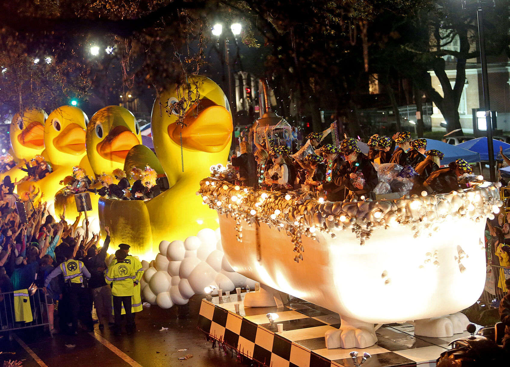 2025 Muses Mardi Gras parade in New Orleans LA | Mardigras | nola.com