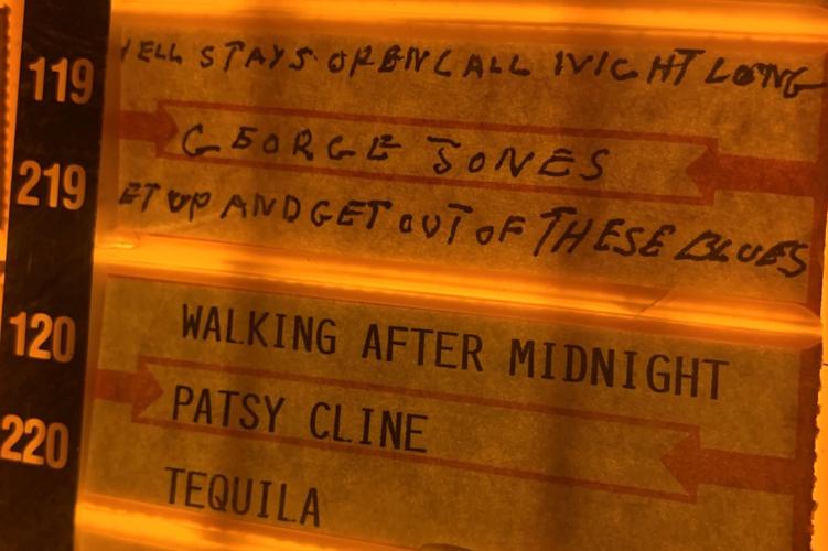 Dive bar devotees, rejoice: Brothers Three Lounge has reopened | Where ...