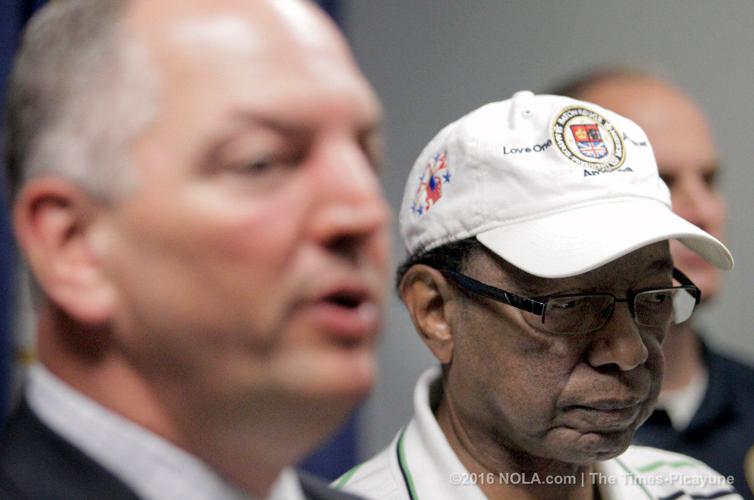 1 suspect believed to have shot officers in Baton Rouge, officials say ...