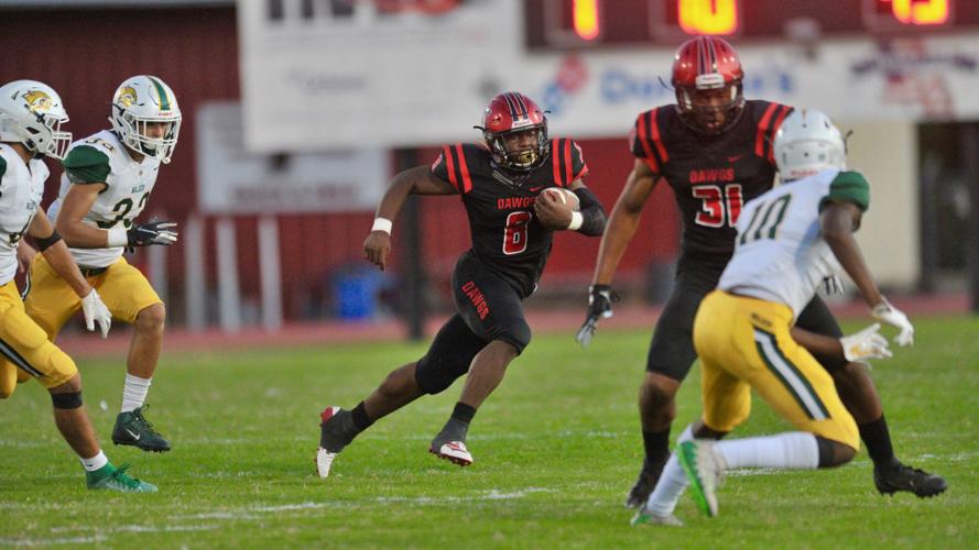 Fontainebleau, Iverson Celestine dominate Walker in 54-34 win | St ...