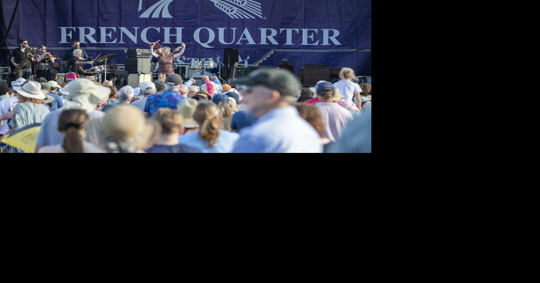 Photos: Musicians perform on 11 stages on the second day of French ...