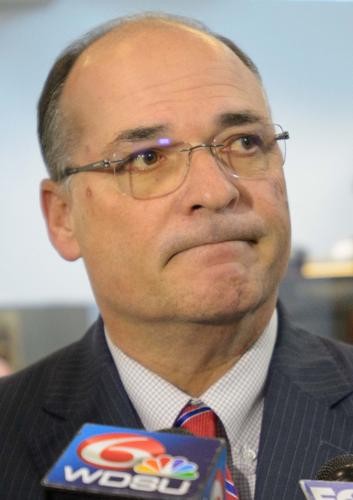 Despite sexting scandal and calls for resignation, Jefferson Parish ...