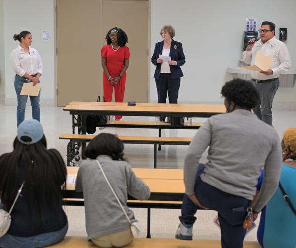 New Orleans school chief's $300,000 contract approved by School Board ...