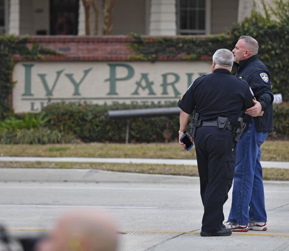 Baton Rouge police officer 'in very serious condition' after motorcycle ...