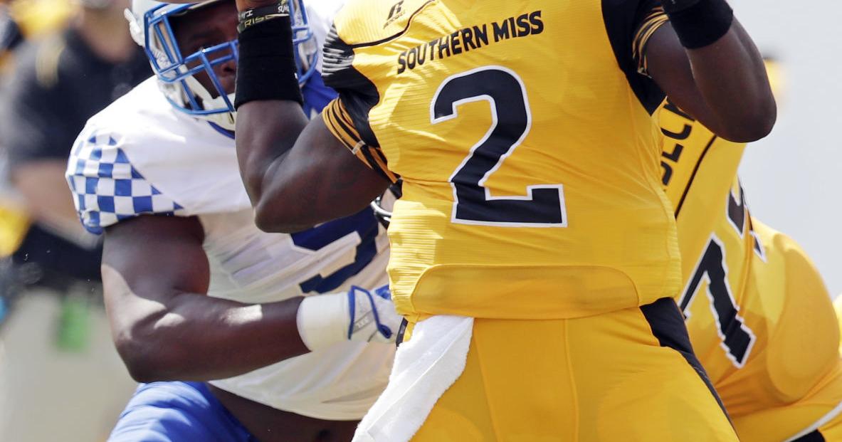 Biding his time: playing behind Justin McMillan, QB Keon Howard still ...