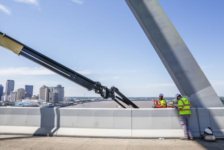 New Orleans CCC bridge lighting project snarls traffic | Business News ...