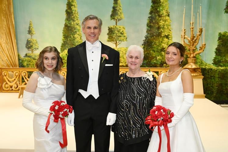 Nell Nolan: Harlequins court, Apollo Ball | Entertainment/Life | nola.com