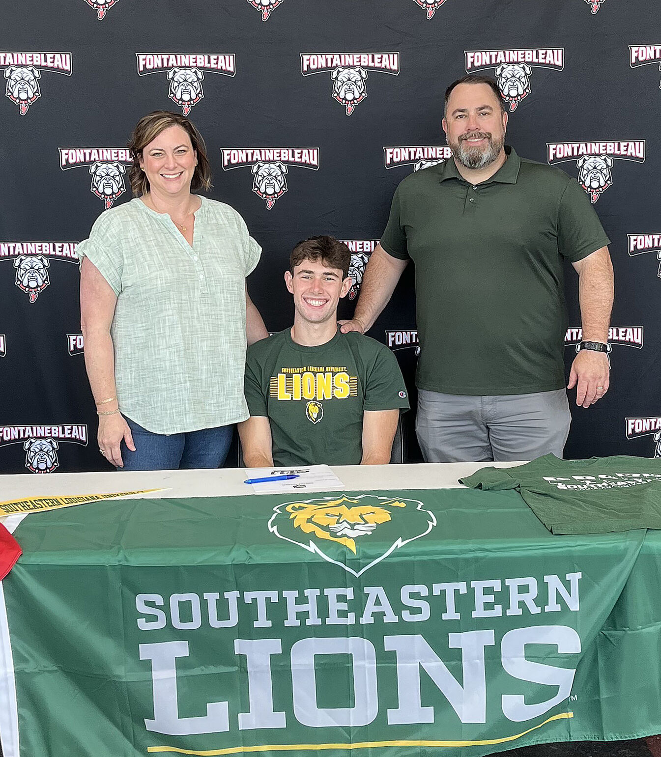 Fontainebleau's Jack Evans Follow Pole Vault Dreams to SLU | St ...