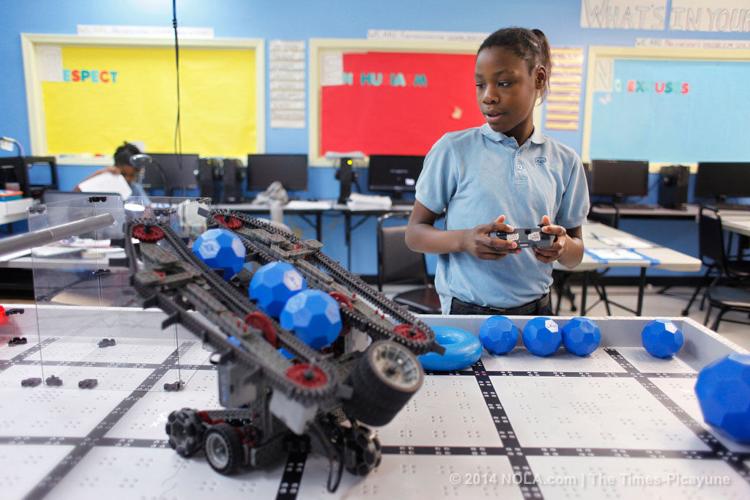 All-girls robotics team shines at ReNEW SciTech Academy in Uptown New ...