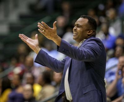 Bad rebounding margin the least of Tulane coach Ron Hunter's worries ...