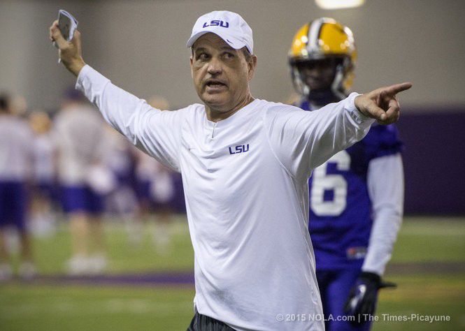 Danny Etling, visiting Auburn and more: Your LSU football questions ...