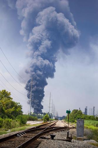 Fire, chemical release at Garyville oil refinery evacuation | News ...