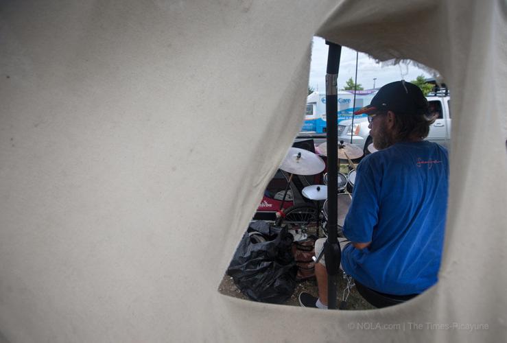Homeless drummer marches to his own beat -- and he's happy | Archive ...