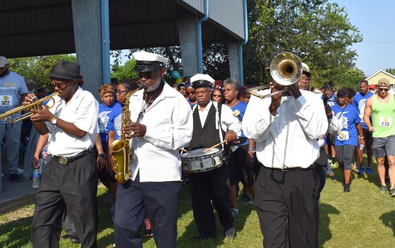 9th Ward road race encourages women to get 'movin' and healthy ...