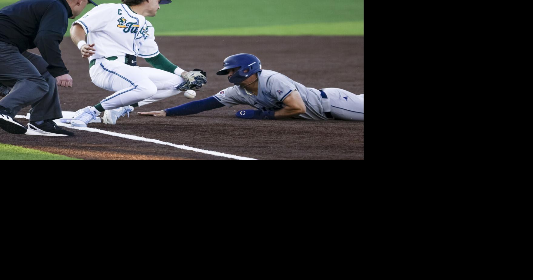 Photos: Tulane battles UTSA on a clear, cool night at Turchin Stadium ...