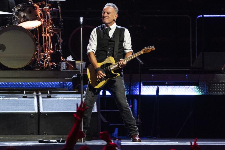 Reporter hears Bruce Springsteen, requests Jazz Fest encore | Music ...