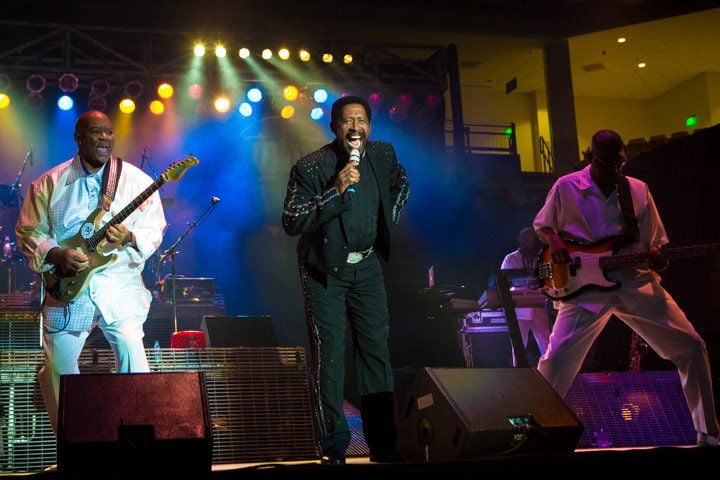 En Vogue, the Commodores, Bill Cosby entertained at Xavier scholarship ...