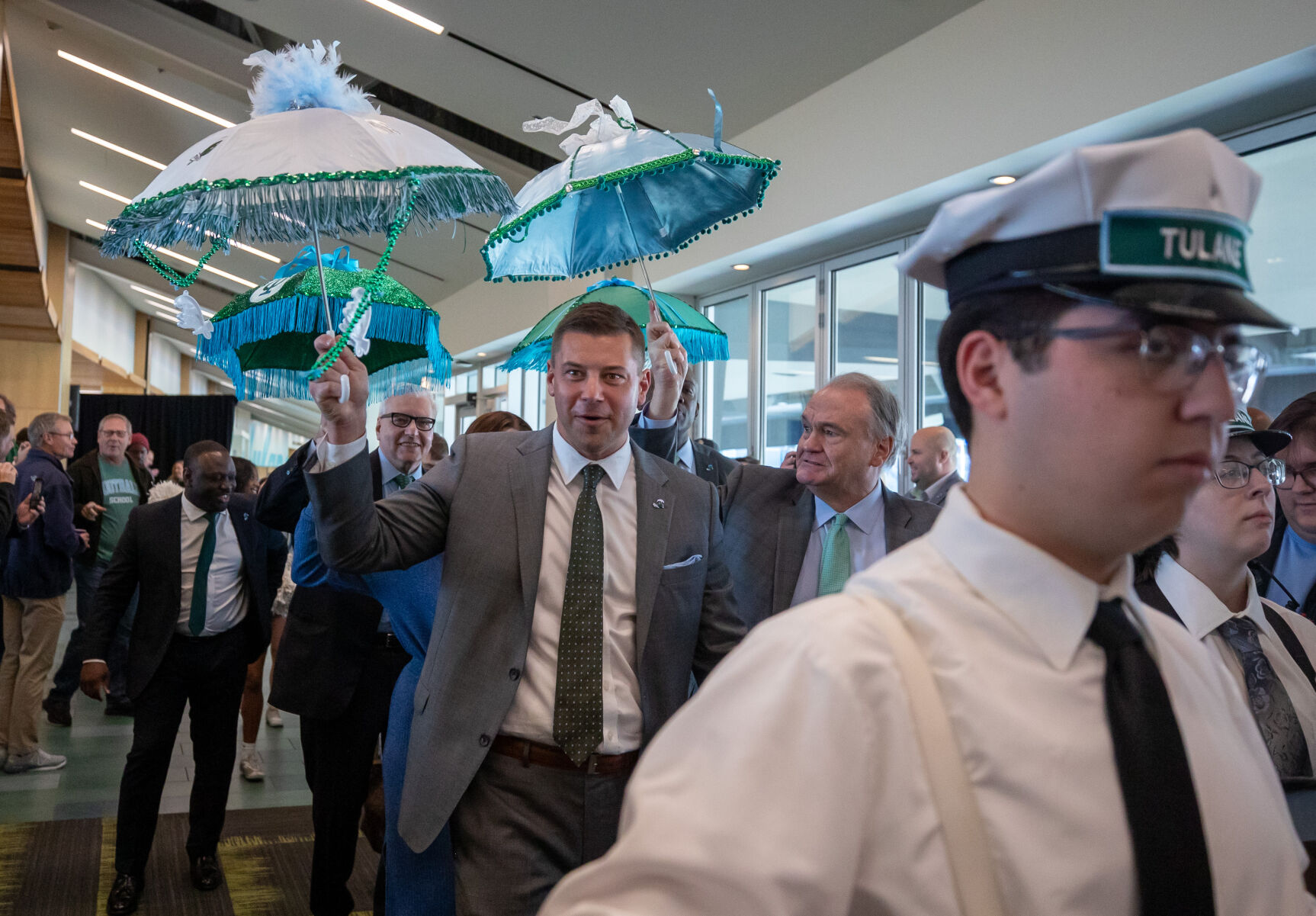 Tulane football signs 15 after new coach Jon Sumrall had to work fast ...