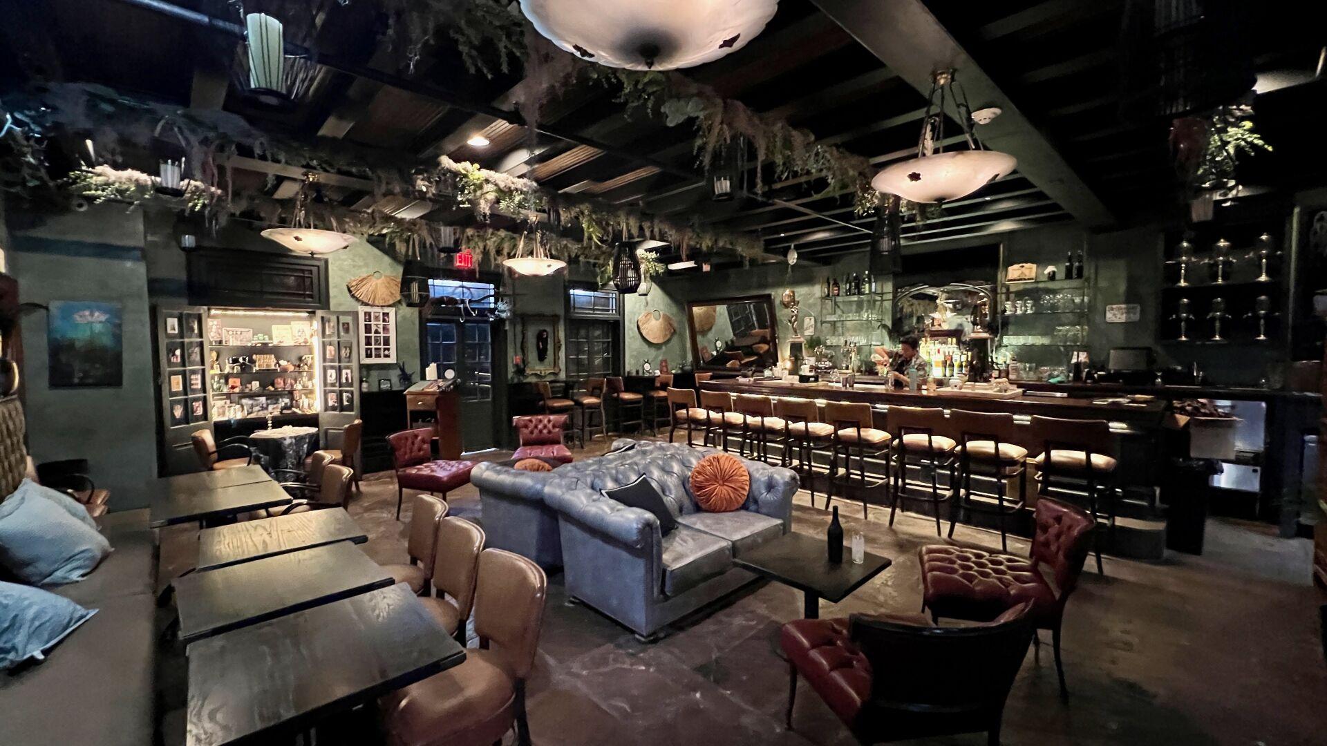 Witch restaurant, absinthe bar Tatlo opens in French Quarter | Where ...