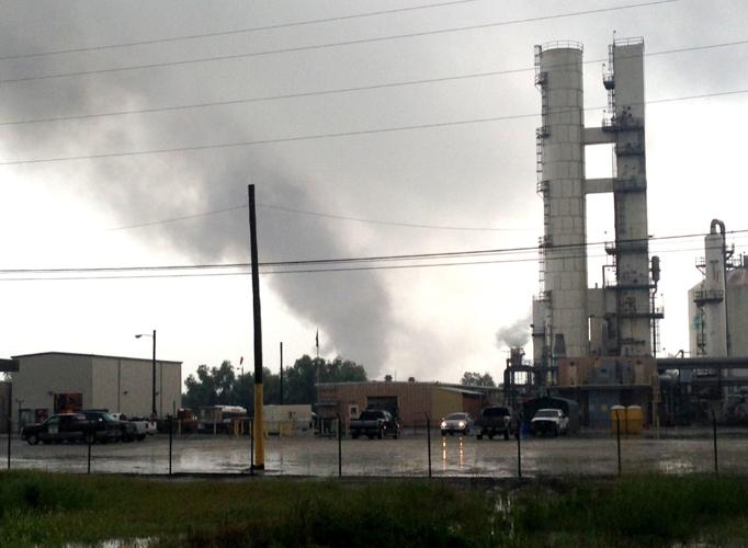 Motiva Oil Refinery fire is out, no injuries or fatalities reported ...