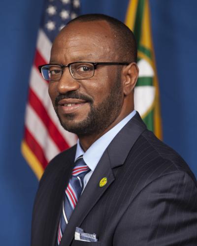 Leonard Cline tapped to take over as Kenner Council chairman; Gregory ...