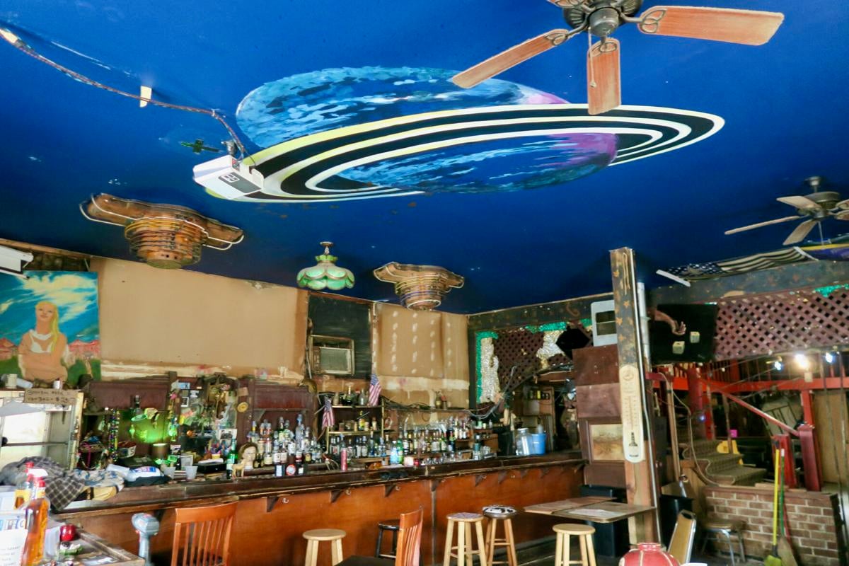 Saturn Bar to return, new owners vow to revive a New Orleans original ...