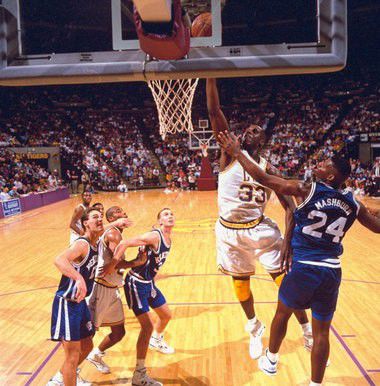 LSU legends Dale Brown, Shaquille O'Neal go into college hall side-by ...
