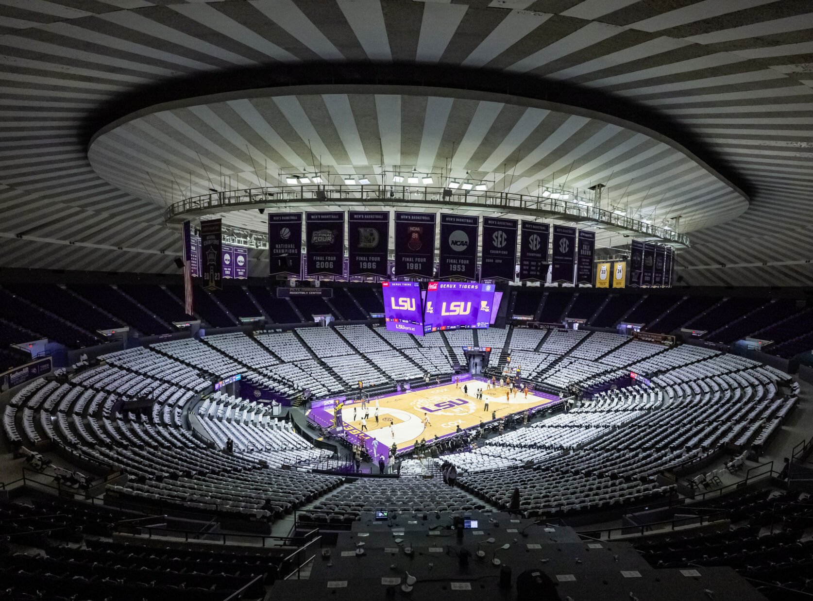 NO.lsutexas.011226_6088 MJ.JPG | | nola.com