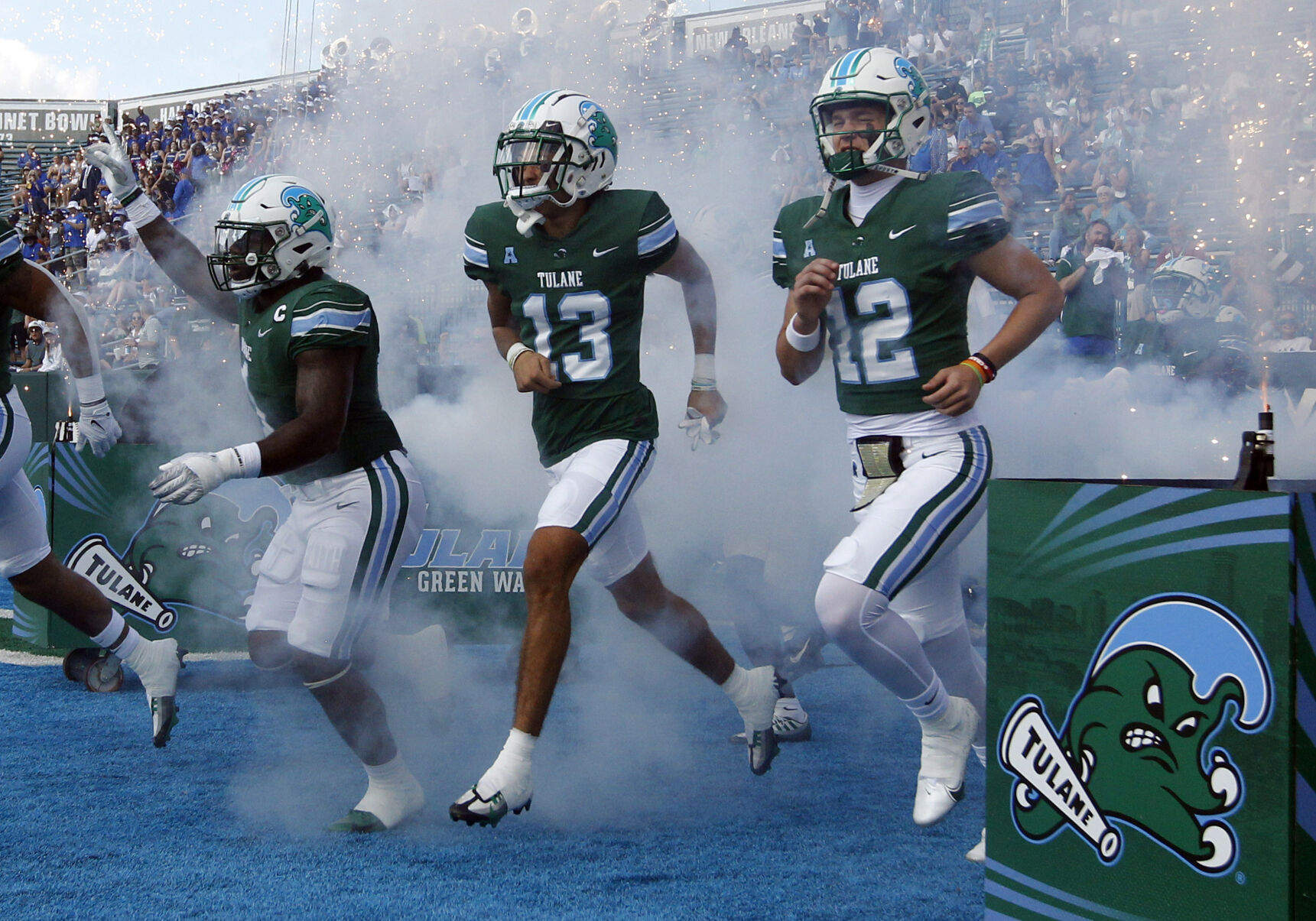 Jeff Duncan: Crowd-surfing, victory raps, another big win — Tulane ...