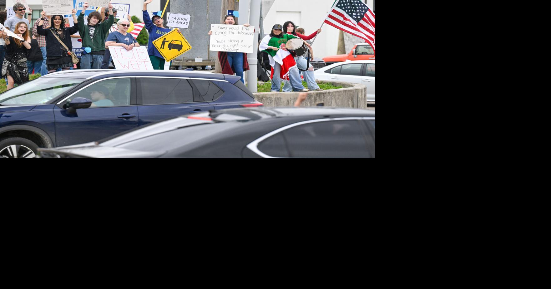 BR.iceprotest.011026.07.JPG | | nola.com