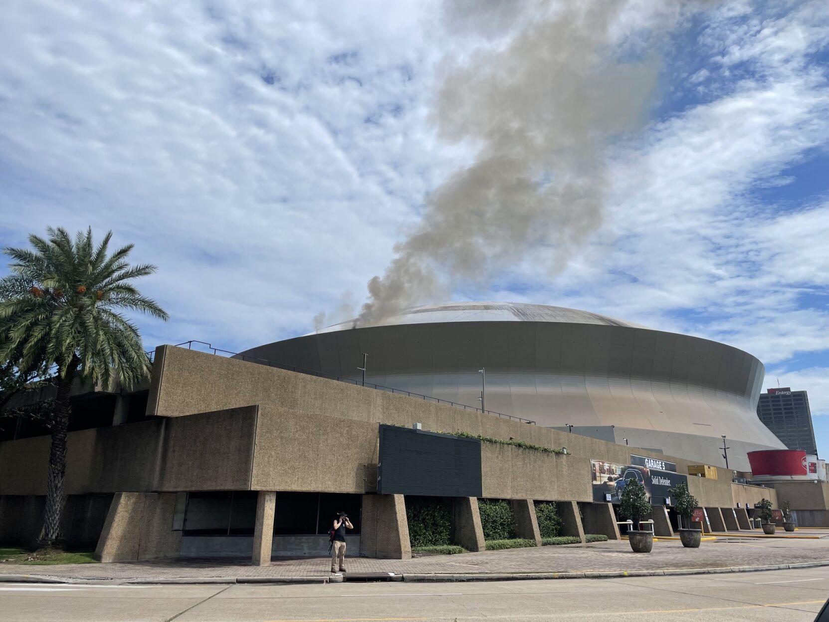 Photos, video: Caesars Superdome roof catches fire Tuesday afternoon ...
