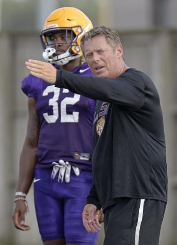 Photos: LSU football gets into rhythm with drills during preseason ...