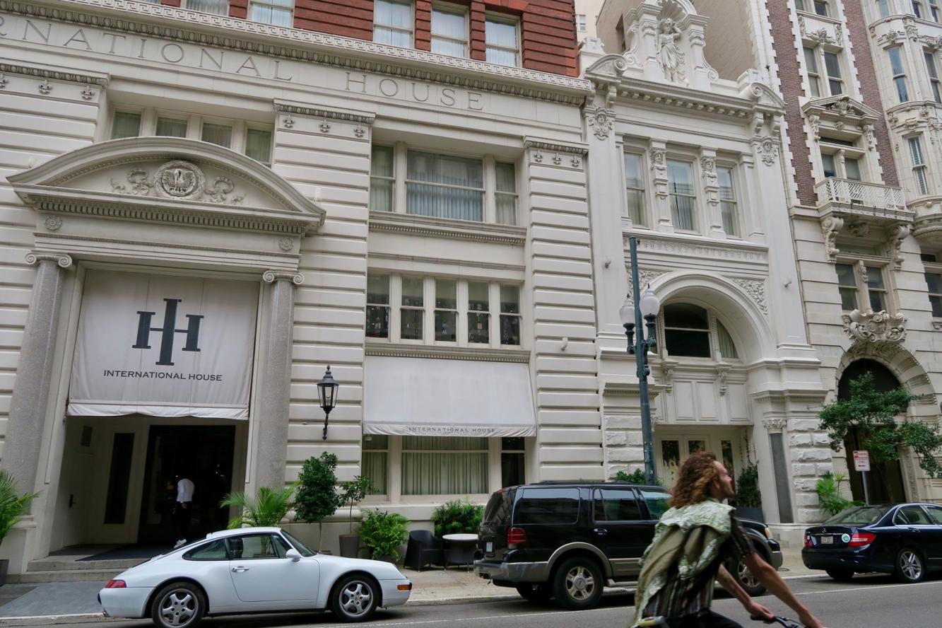 New Orleans Whitney Bank building hotel plans back on track | Business ...