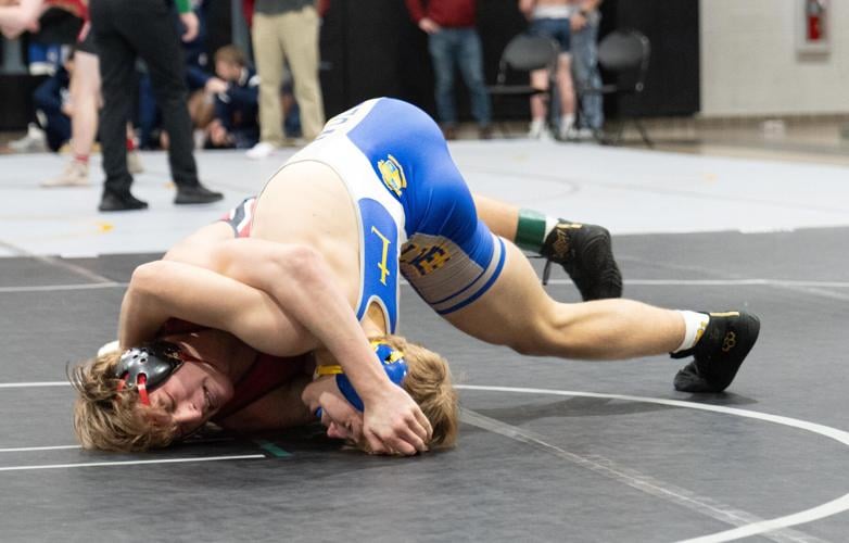 Fontainebleau's Wilson wins top honor at parish wrestling championships ...