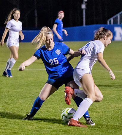 Two early goals by Olin, Edney get Mandeville past St. Scholastica | St ...