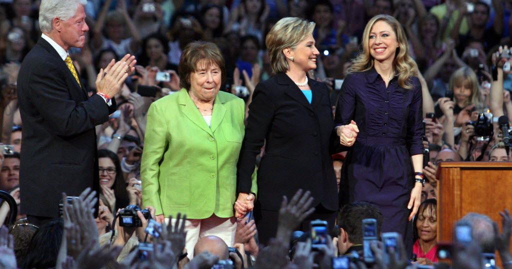 Hillary Clinton gets ABC exec Shonda Rhimes to create life video ...
