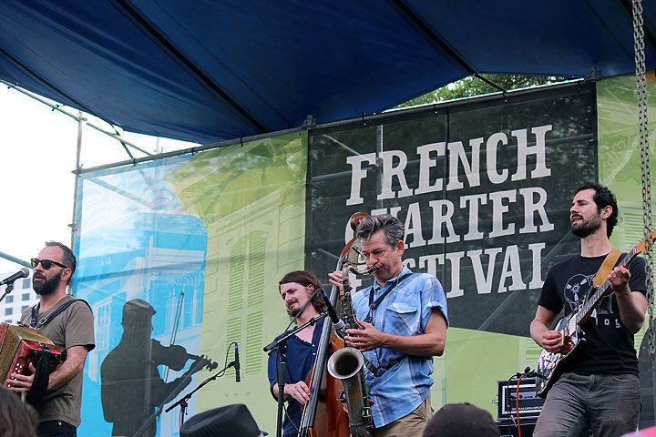 Roddie Romero & the Hub City All-Stars reward fans who outlasted rain ...