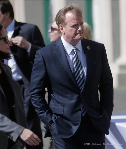 A solemn, reverent crowd awaited Tom Benson's funeral procession at ...