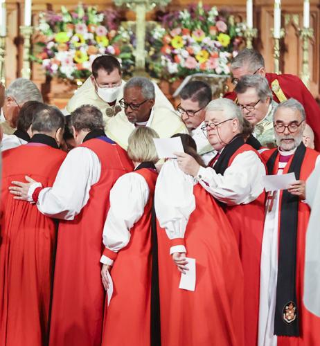 Louisiana Episcopal diocese ordains Bishop Shannon Duckworth | News ...