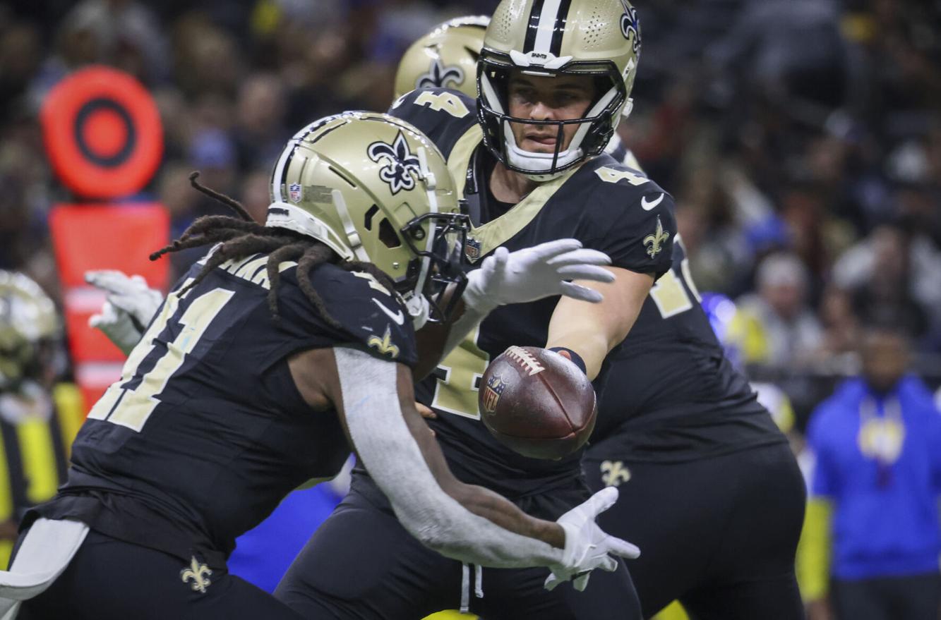 Saints update progress for Derek Carr, Alvin Kamara injuries | Saints ...