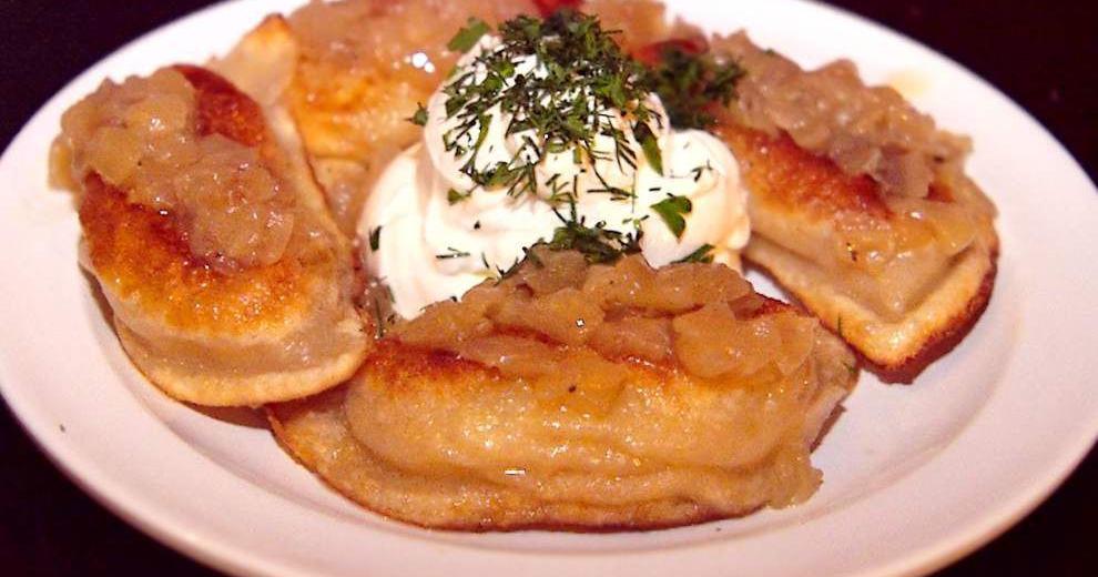 Where yucks meet yum: as the New Orleans comedy scene grows, food is ...