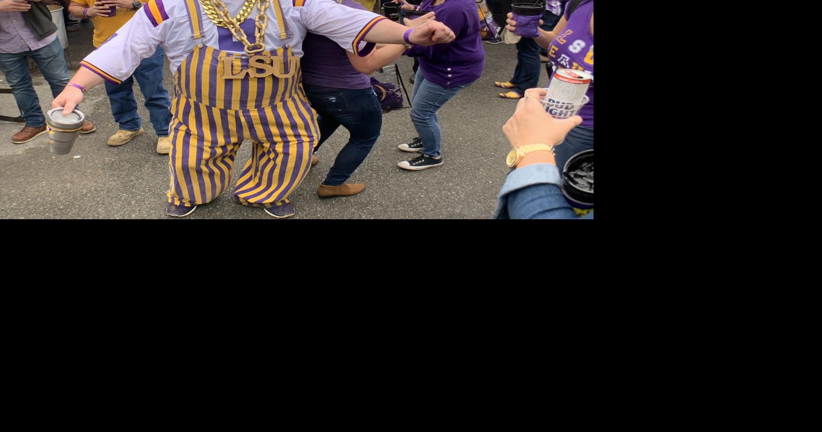 Two 20-year-old LSU tailgating parties join forces for a championship ...