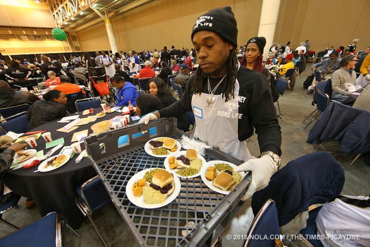 Sheriff Marlin Gusman hosts 44th annual Thanksgiving Dinner: photo ...