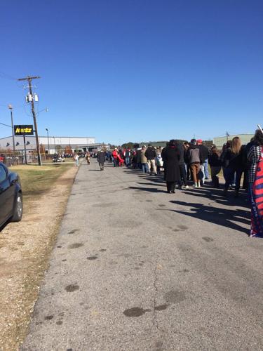 Photos: 1,000s turn out for Donald Trump, big-name politicians at Baton ...