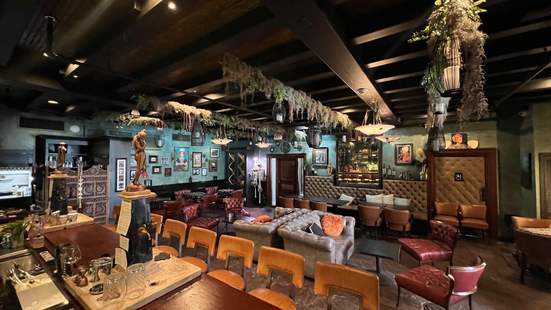 Bourbon Street bars, restaurants NOLA locals actually like | Where NOLA ...