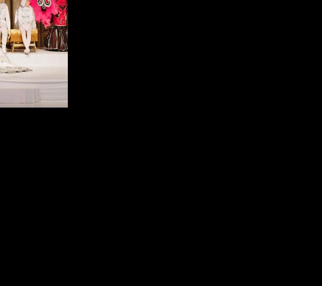 Iris sparkles at colorful bal masque | Mardi Gras | nola.com