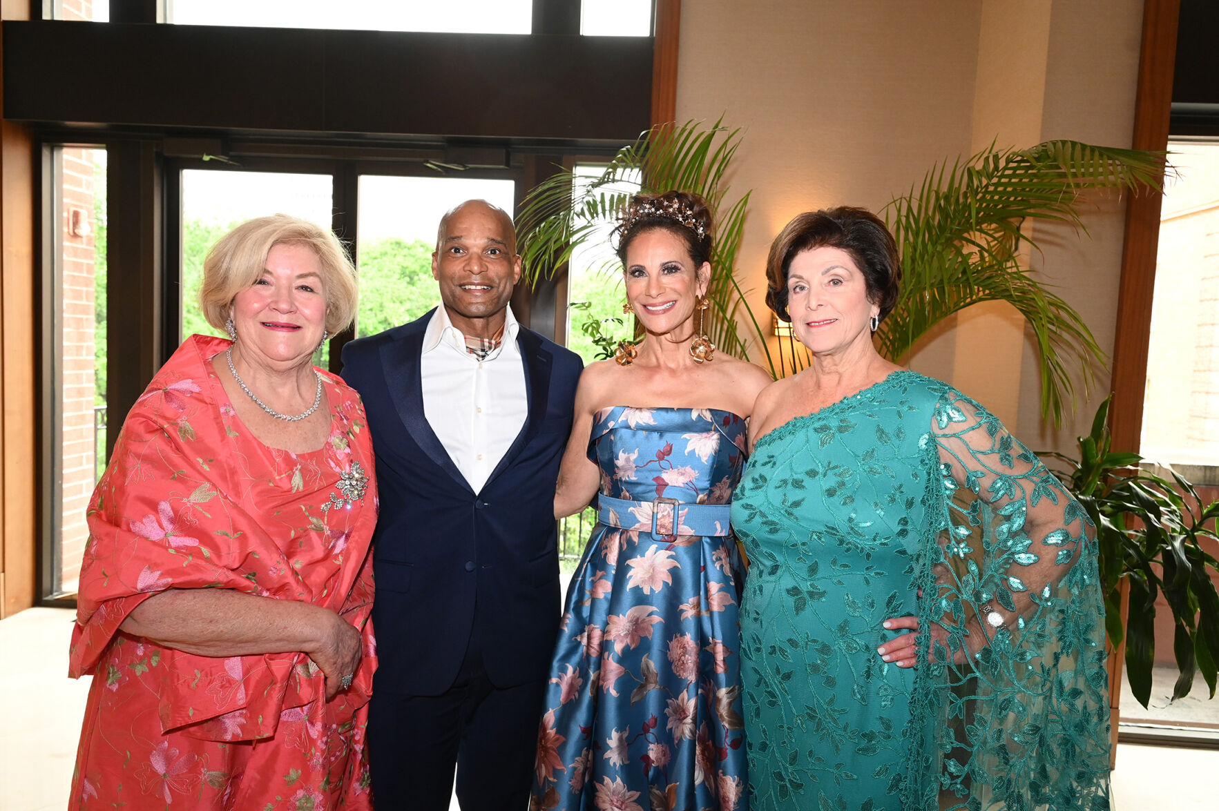 Nell Nolan: BRAVO Danse de Jardin, NOCCA Gala; Louisiana landmarks ...