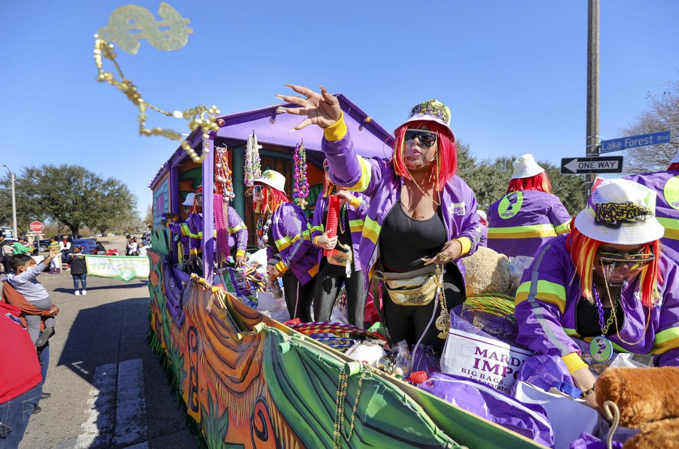 Blakeview: A brief history of New Orleans East parades | Blake ...