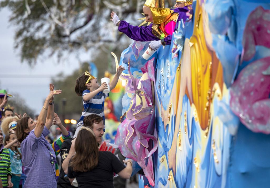 proteus parade