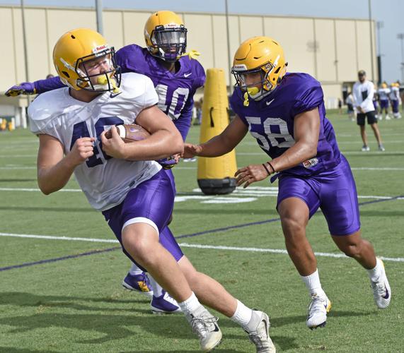 Photos: LSU football gets into rhythm with drills during preseason ...